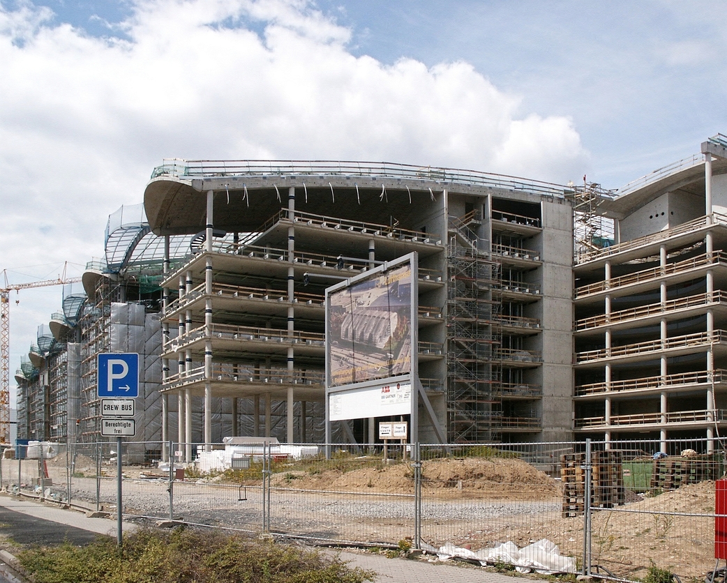 Lufthansa Aviation Center (2006) & Konferenzzentrum (in Bau ...