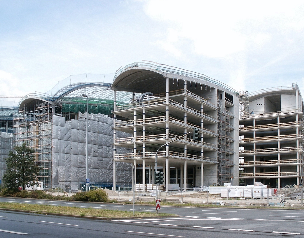 Lufthansa Aviation Center (2006) & Konferenzzentrum (in Bau ...